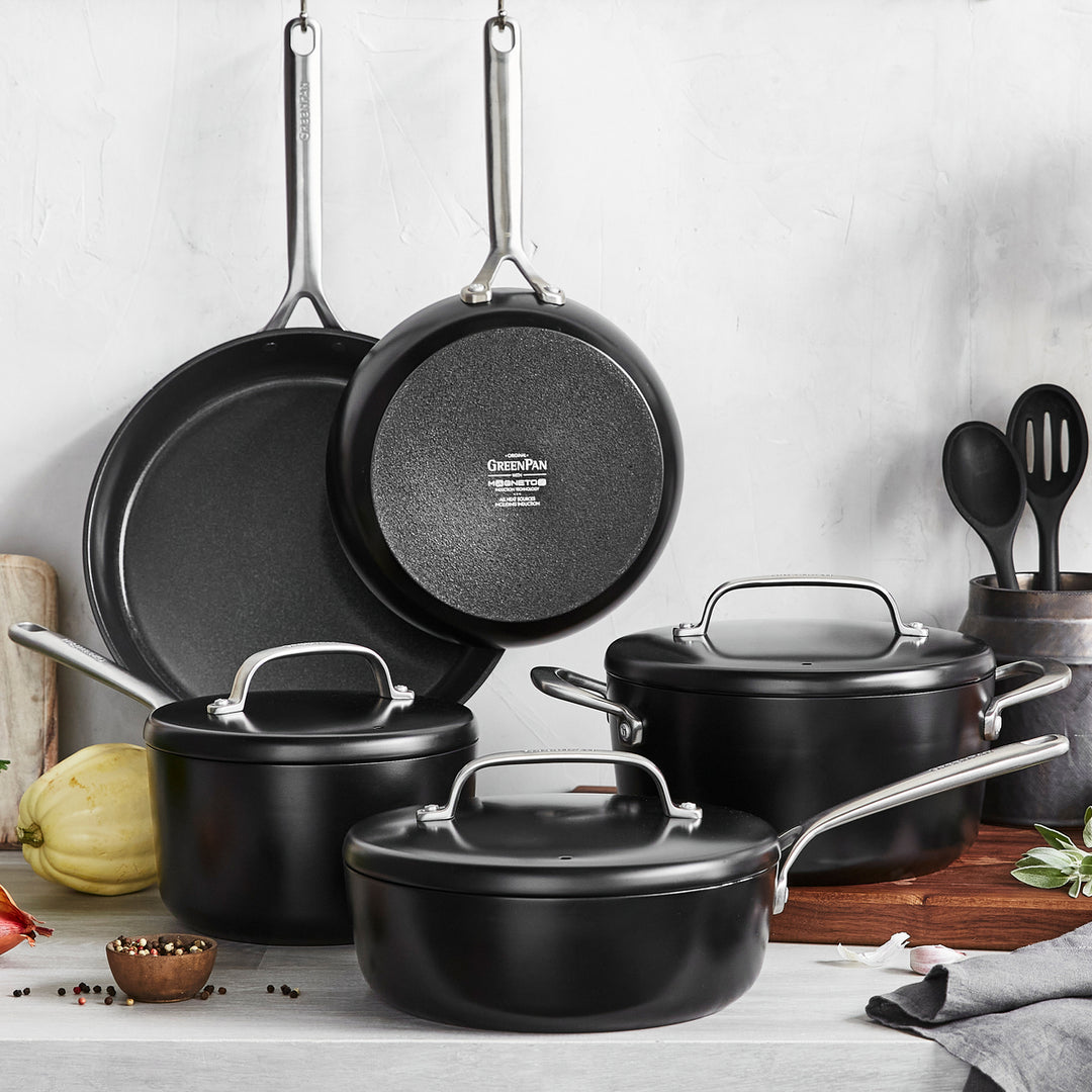 GP5 Black | © GreenPan | GreenPan